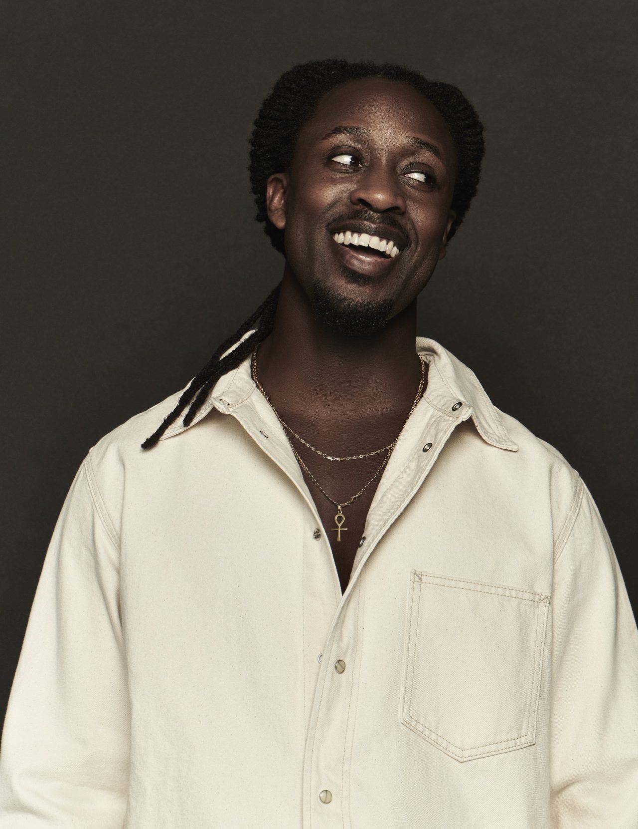 Akwasi: ‘Als Omroep ZWART straks niet 100 duizend leden heeft, is het ...