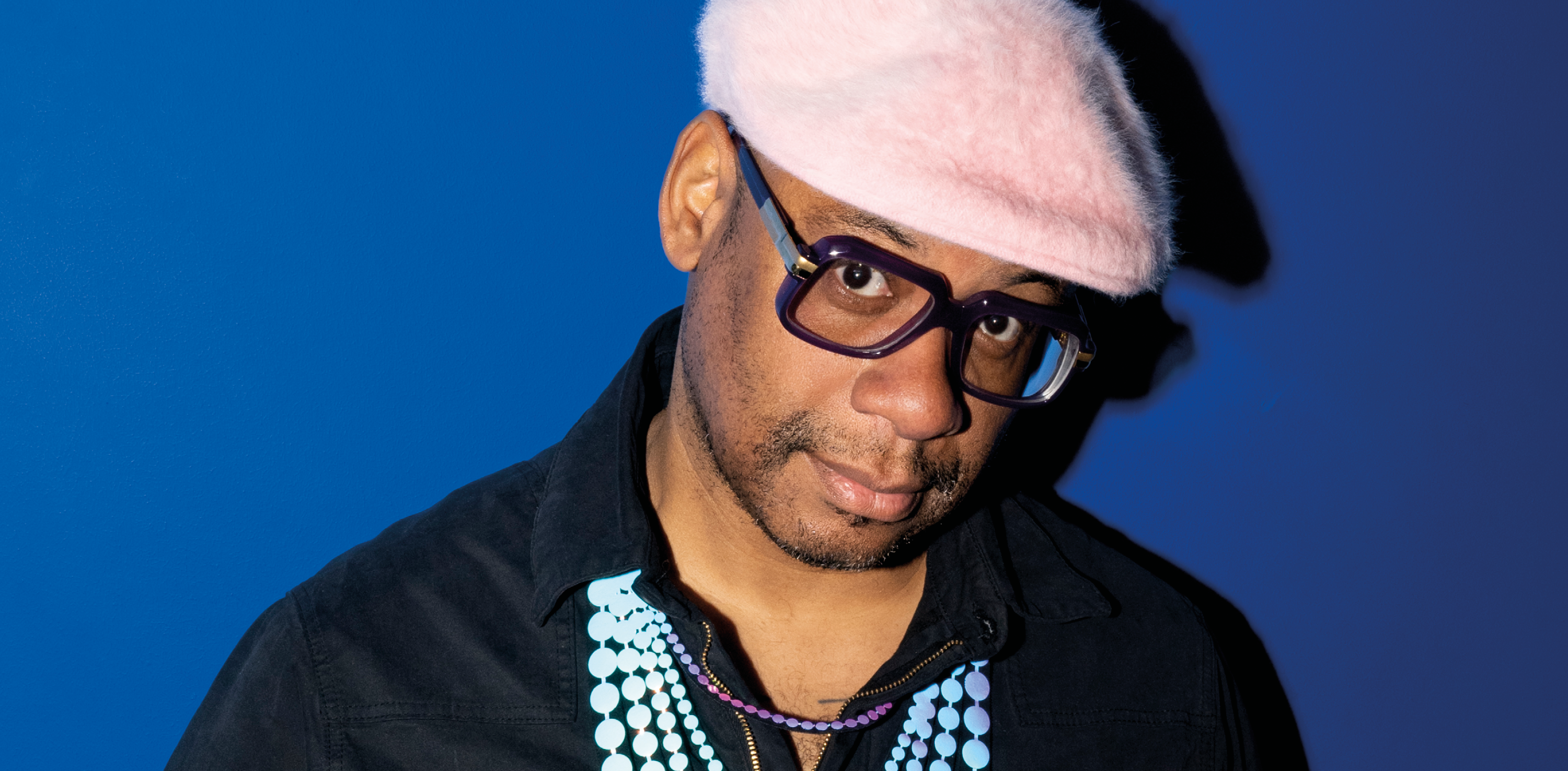 Howard Komproe: ‘Mijn dochters zijn woke, maar ik maak graag foute ...